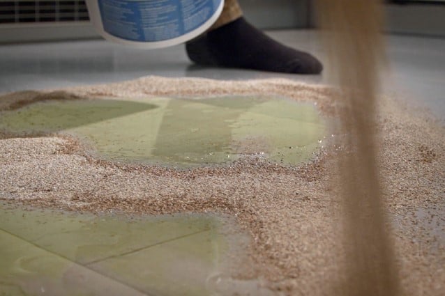 Absorptiekorrels easy absorb fijne korrel 1,5 liter AtmR Online